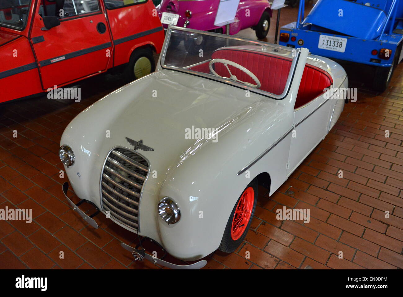 Micro cars at a museum in Nashville Stock Photo - Alamy