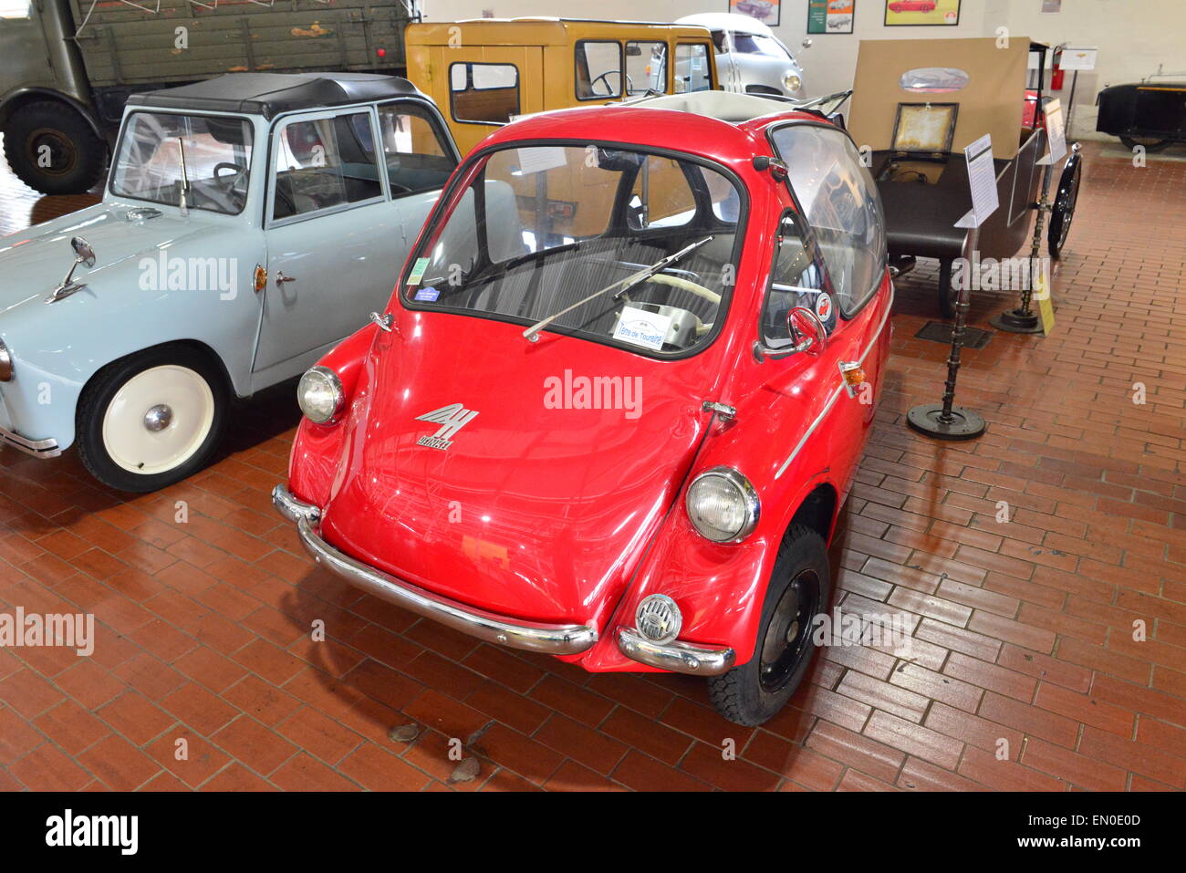 Micro cars at a museum in Nashville Stock Photo - Alamy