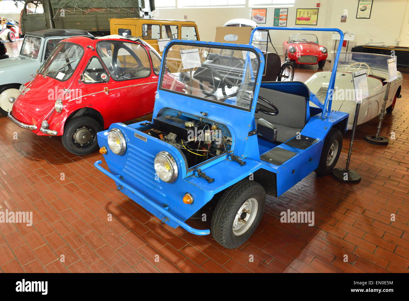 Micro cars at a museum in Nashville Stock Photo - Alamy