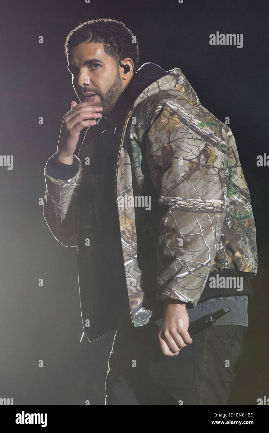 Indio, California, USA. 19th Apr, 2015. Singer DRAKE performs live ...