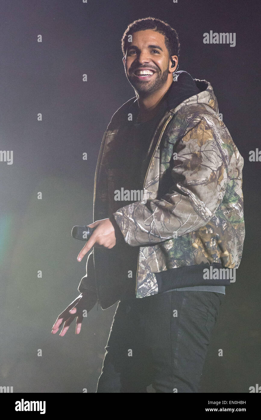 Indio, California, USA. 19th Apr, 2015. Singer DRAKE performs live ...