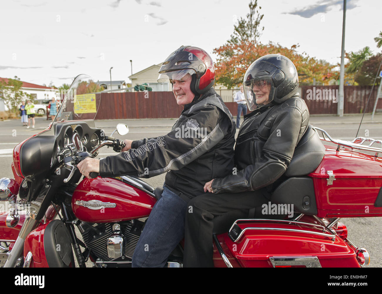 Christchurch, New Zealand. 25th Apr, 2015. Steve'' Oxley -- nee Frances ...