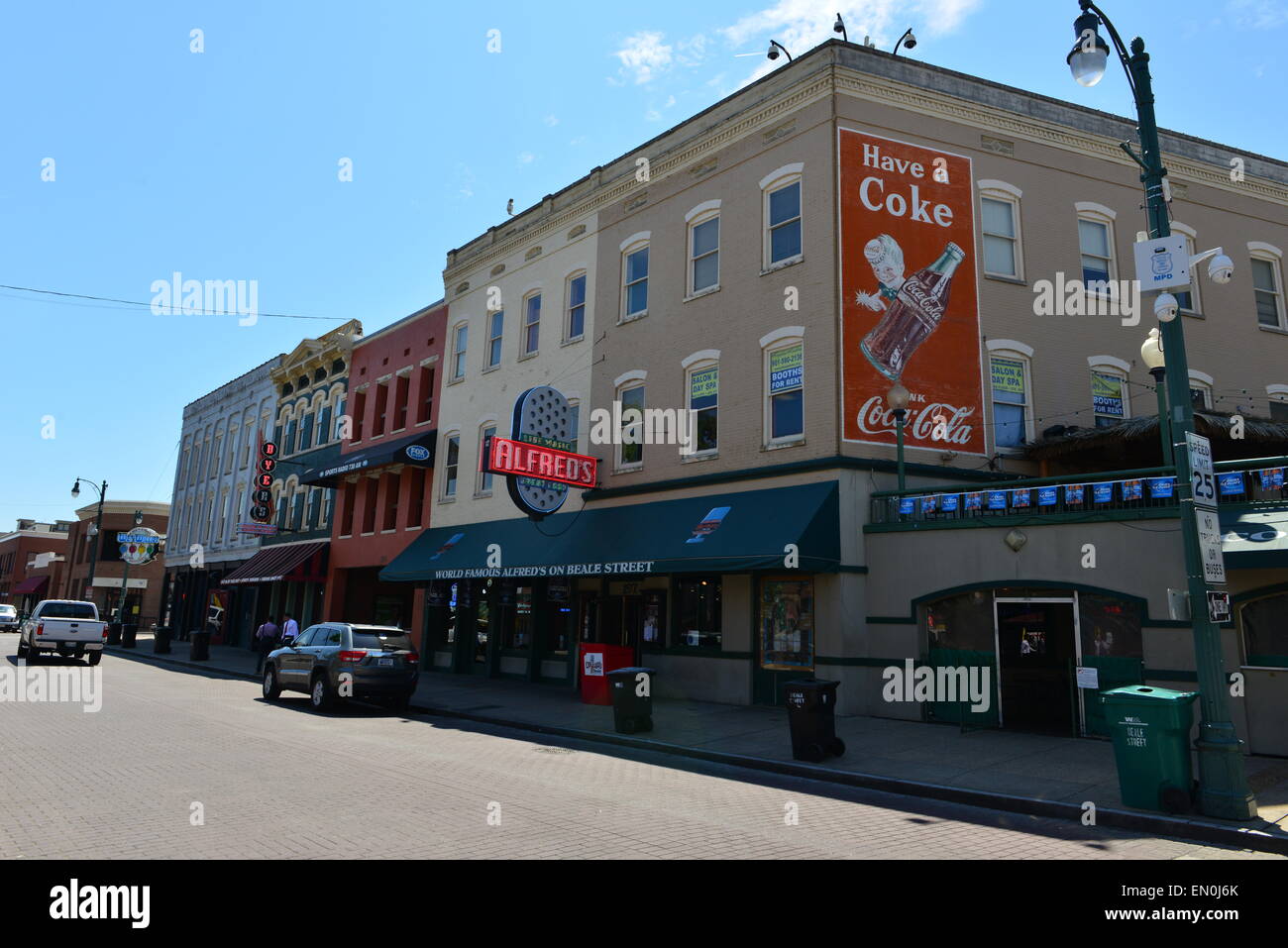 Memphis road signs hi-res stock photography and images - Alamy