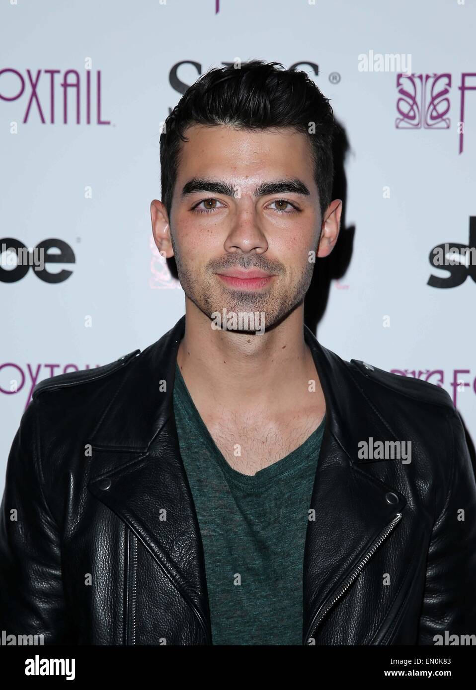 Joe Jonas hosts first DJ gig in Las Vegas at Foxtail Nightclub ...