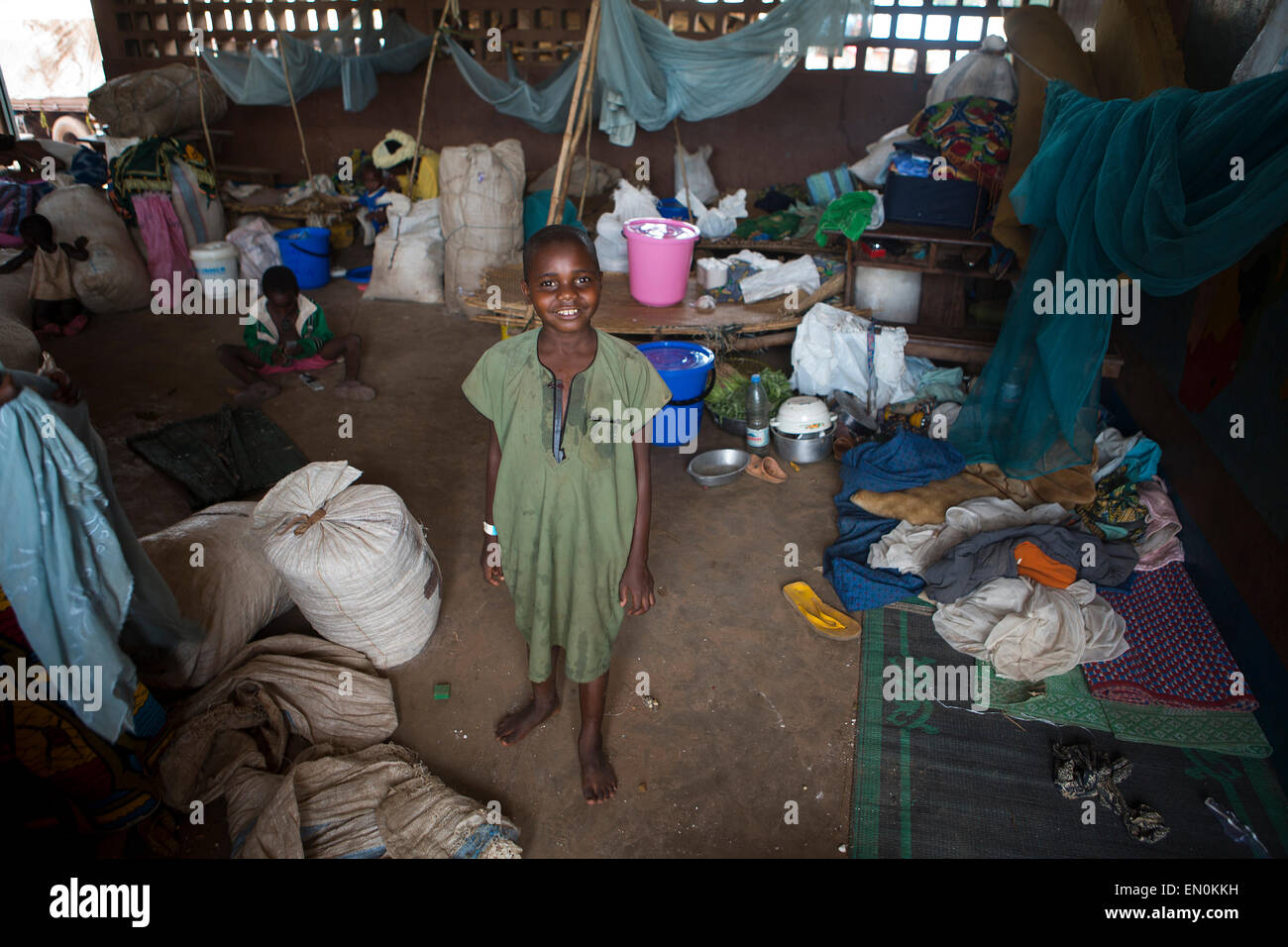 Interior poor african slum house hi-res stock photography and images ...