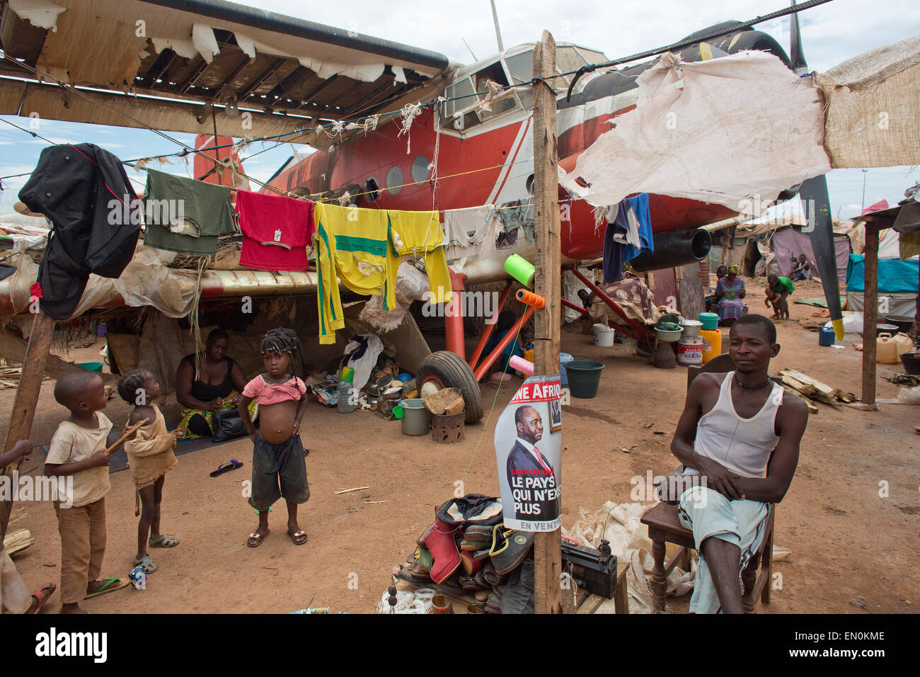 African refugees plane hi-res stock photography and images - Alamy