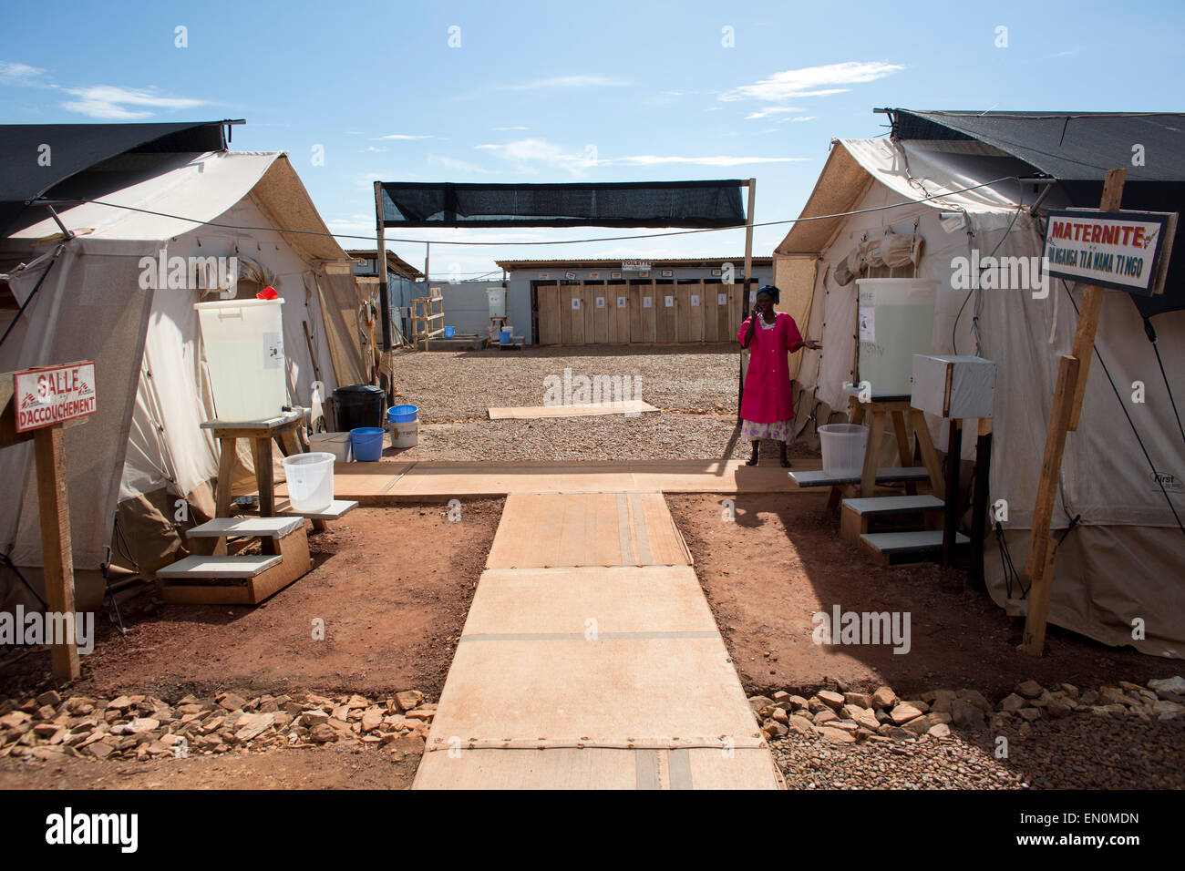 Emergency camp hi-res stock photography and images - Alamy