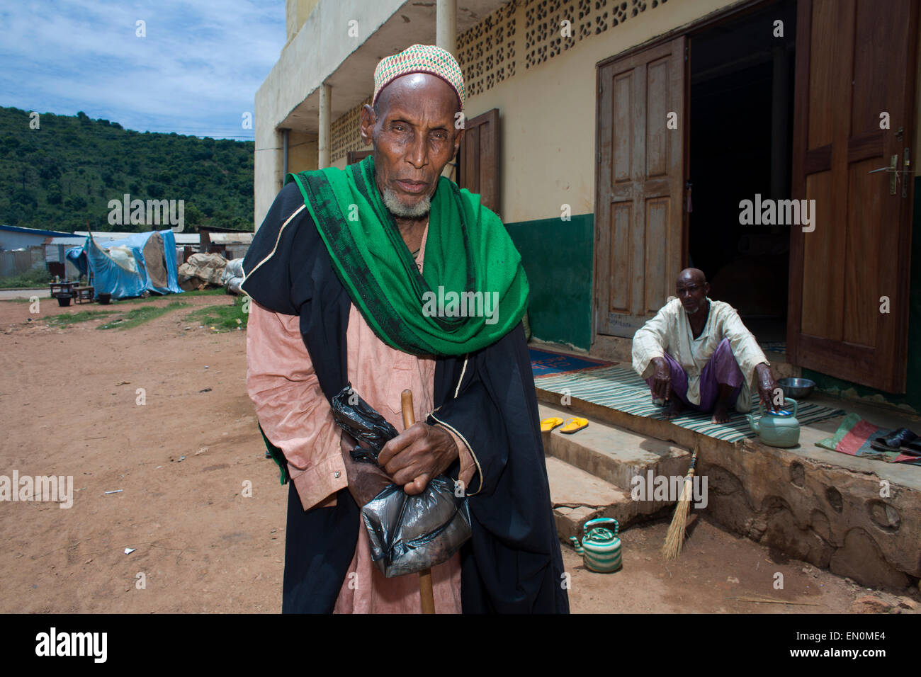 Displaced man hi-res stock photography and images - Alamy