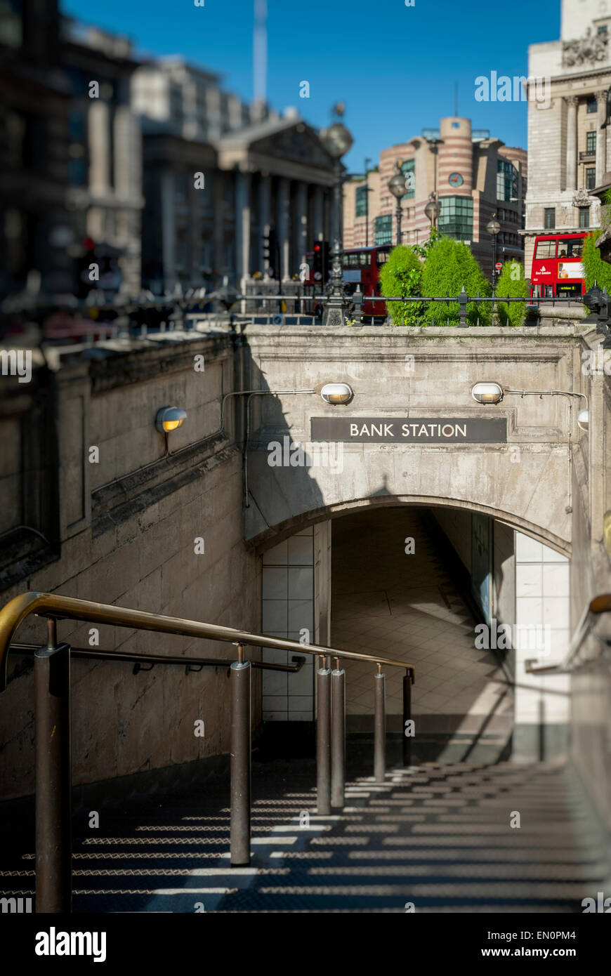 Bank underground station entrance hi-res stock photography and images ...