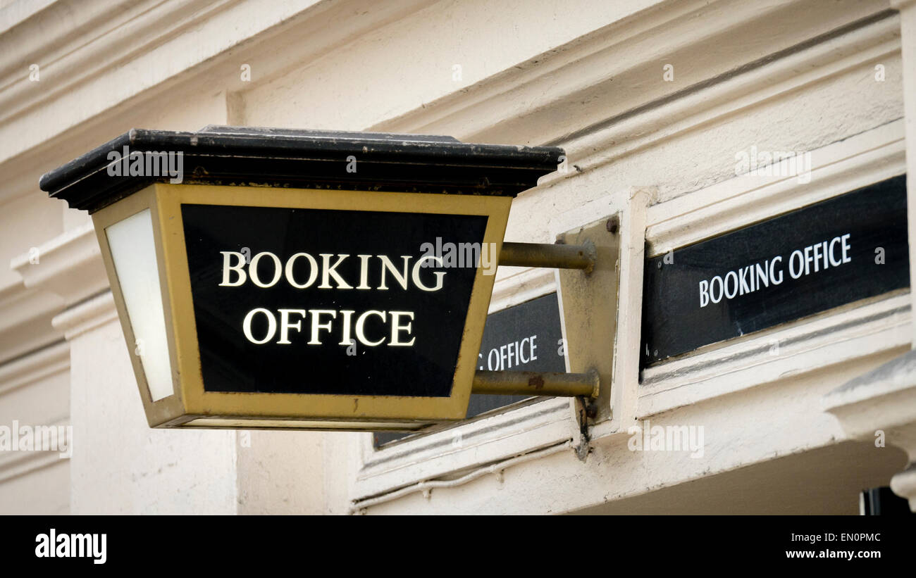 Booking Office Sign, Lyceum Theatre, Strand, London, England, Britain ...