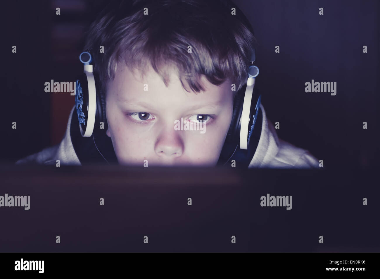 Child night computer hi-res stock photography and images - Alamy