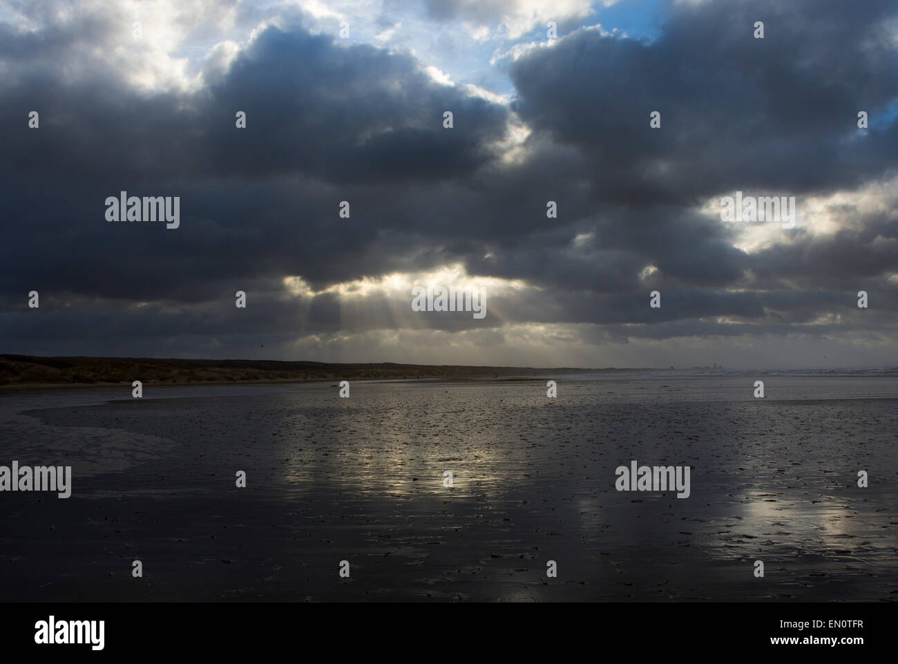 Cyclone beach hi-res stock photography and images - Alamy
