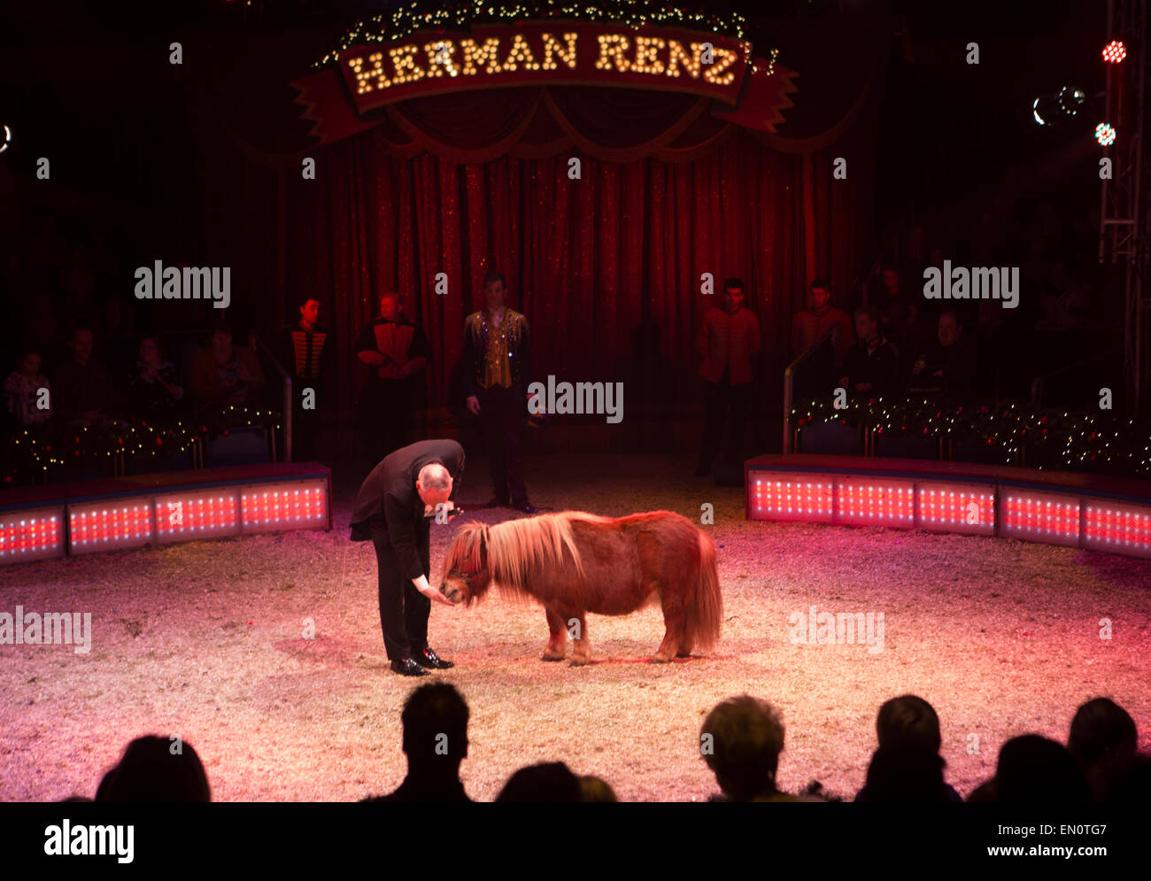 Inside a circus tent hi-res stock photography and images - Alamy