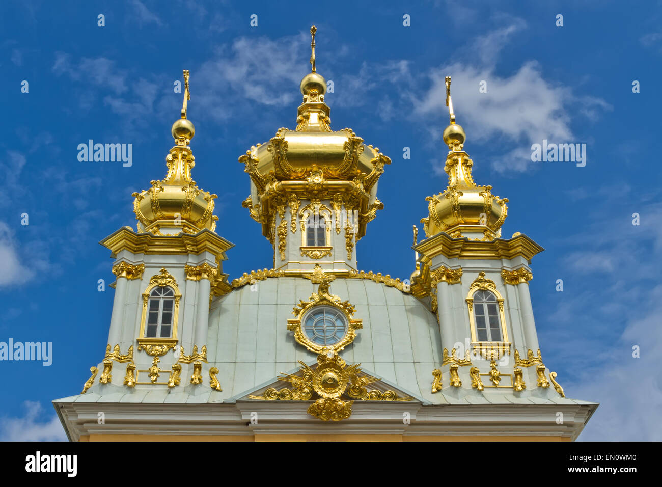 Peterhof Grand Palace against blue sky. Golden church, Peterhof Stock ...