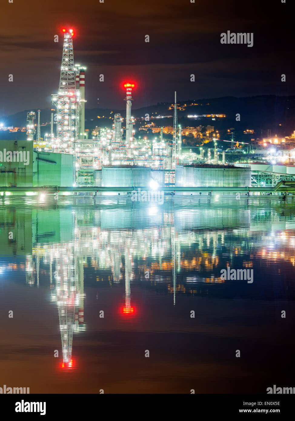industrial refinery plant at night Stock Photo - Alamy