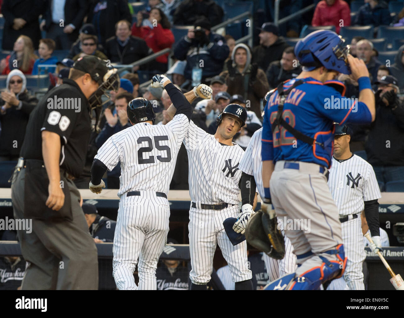 Bronx, New York, USA. 24th Apr, 2015. Yankees MARK TEIXEIRA is greeted ...