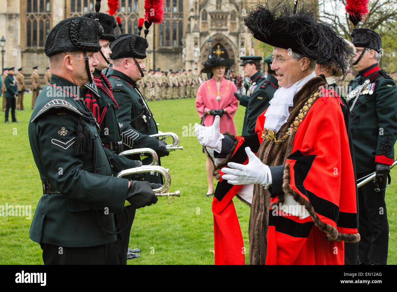 Soldiers from British Army Regiment The Rifles march through the ...
