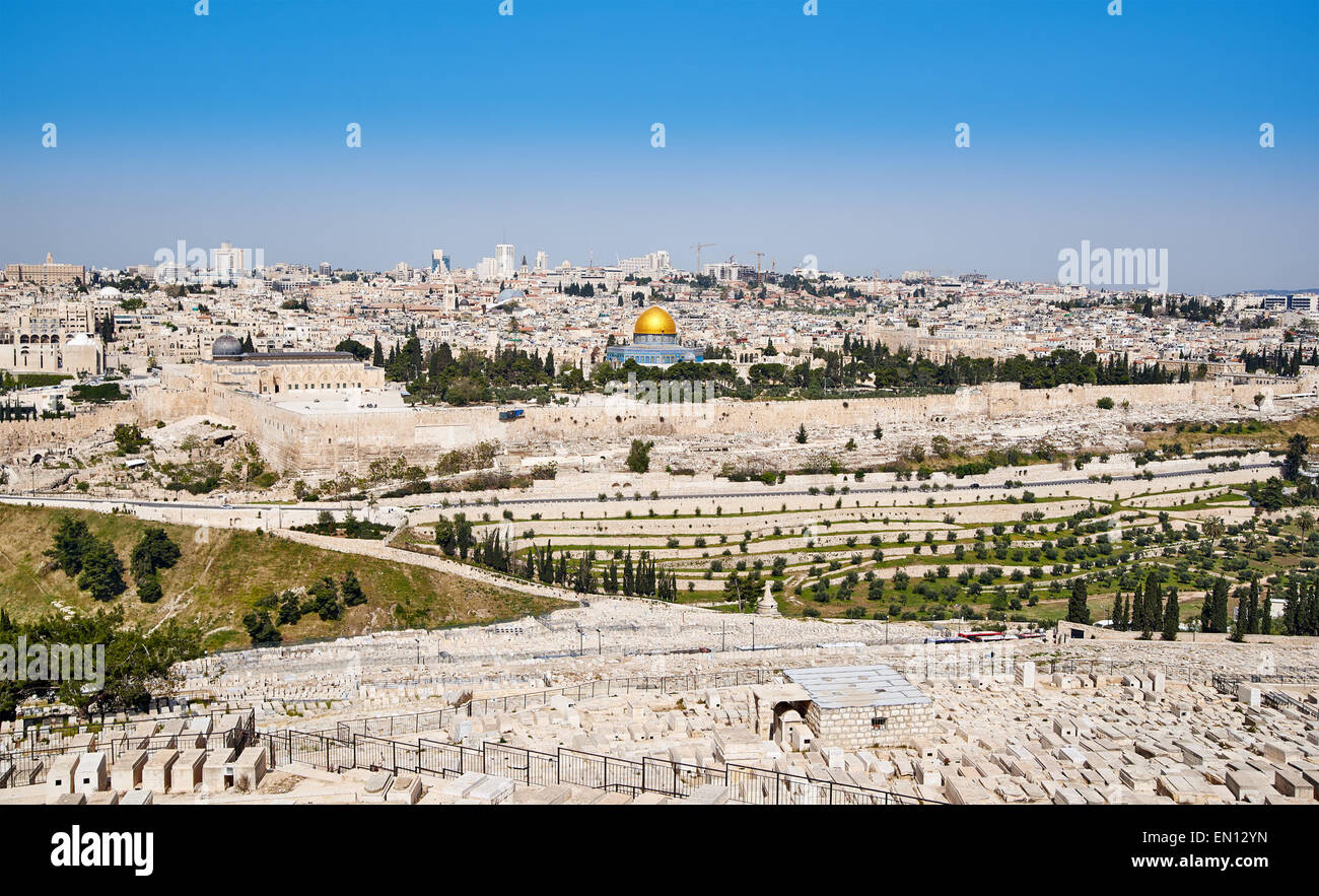 Jerusalem Old City view from Mount of Olives Stock Photo - Alamy