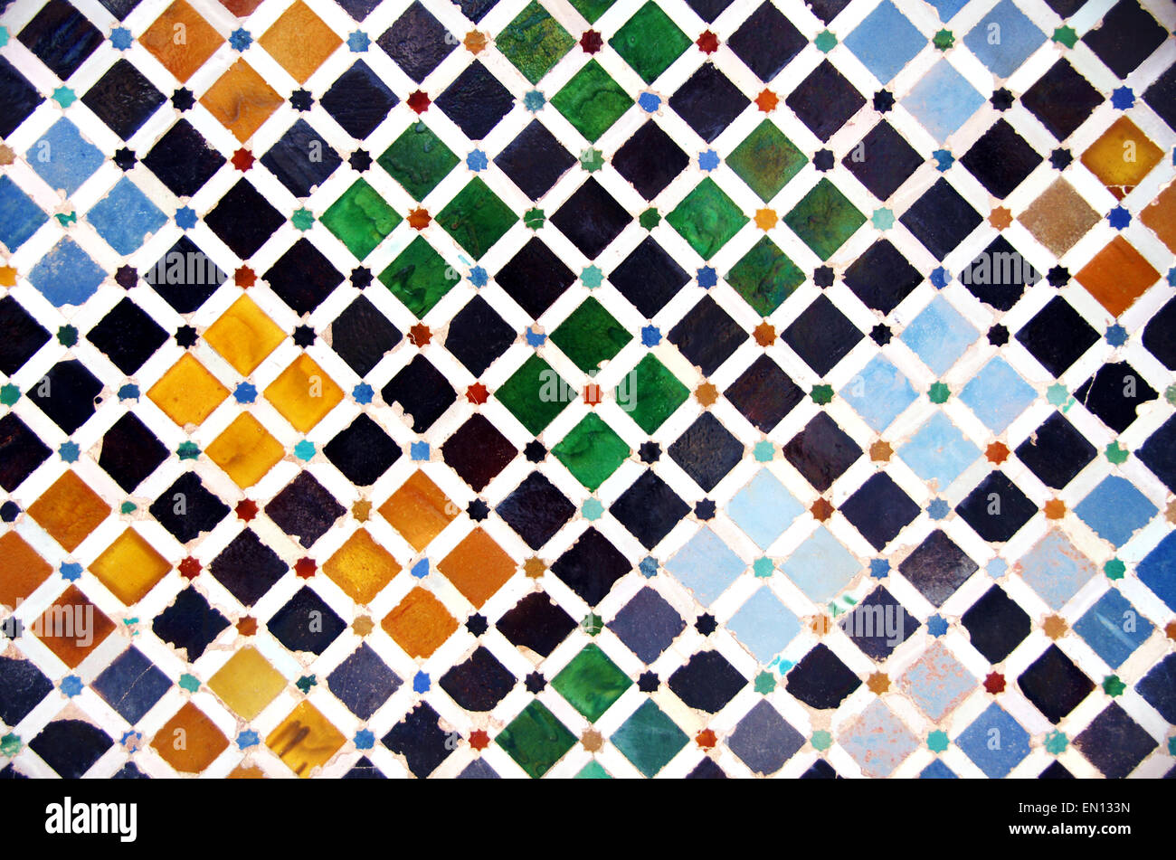Alhambra tile hi-res stock photography and images - Alamy