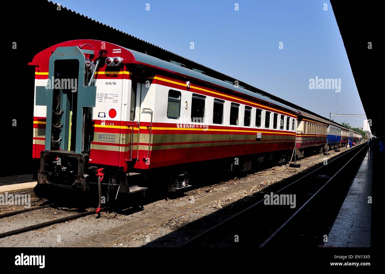 Thai railways hi-res stock photography and images - Alamy