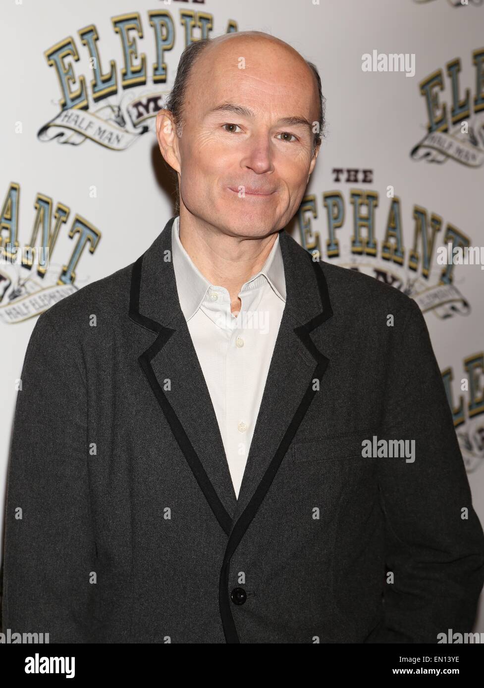 Broadway's 'The Elephant Man' - Photocall held at Sardi's restaurant ...