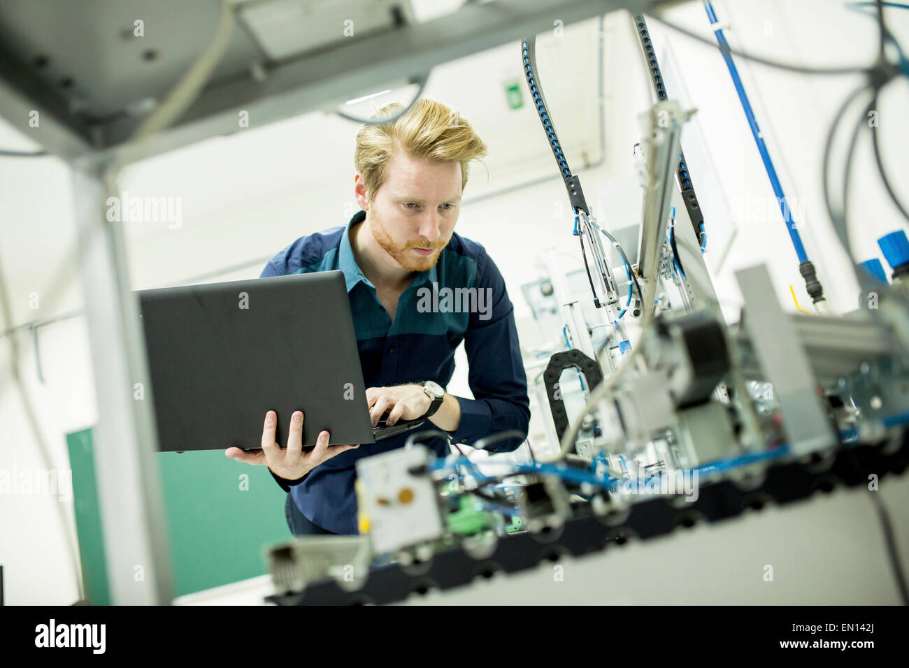 Mechanical Electrical Engineer High Resolution Stock Photography and ...