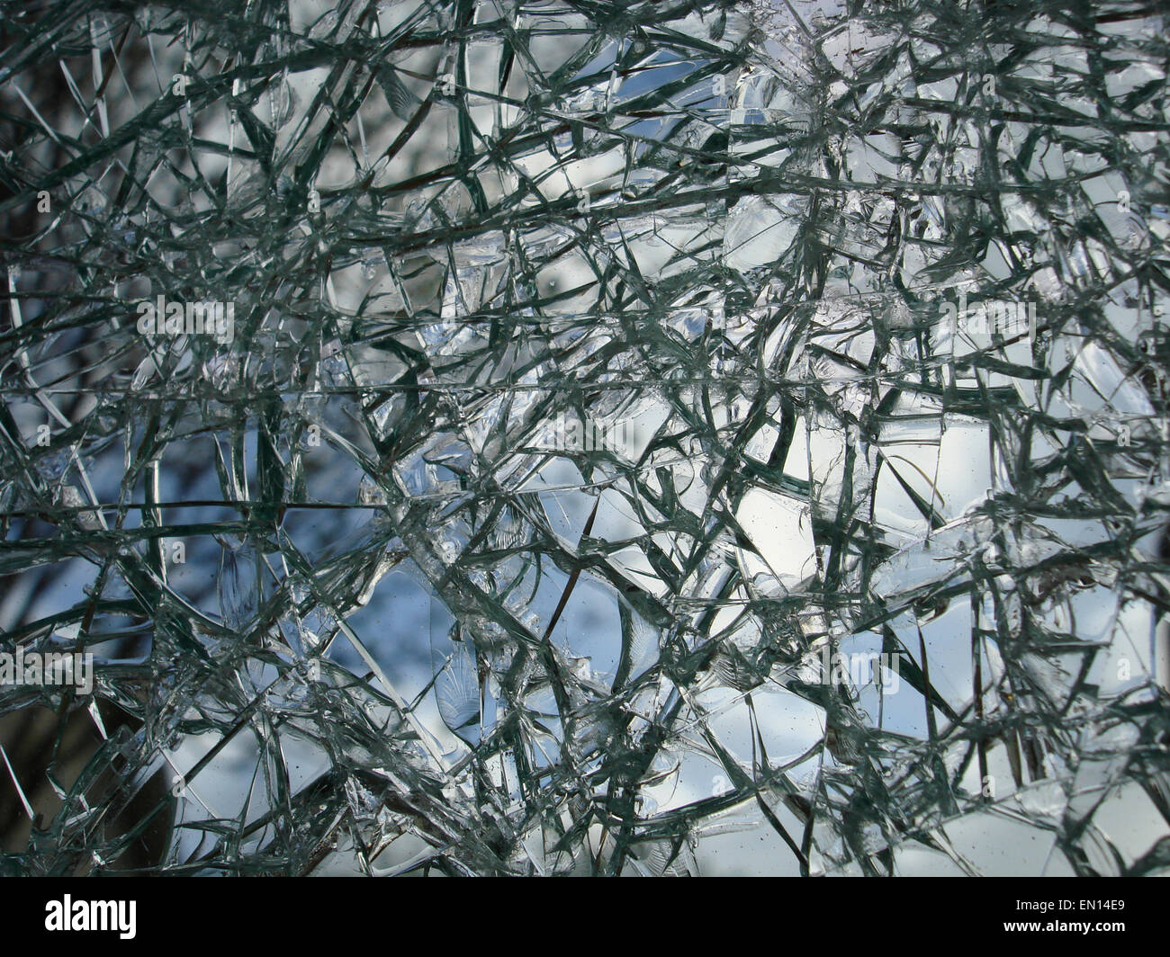 Shattered image hi-res stock photography and images - Alamy
