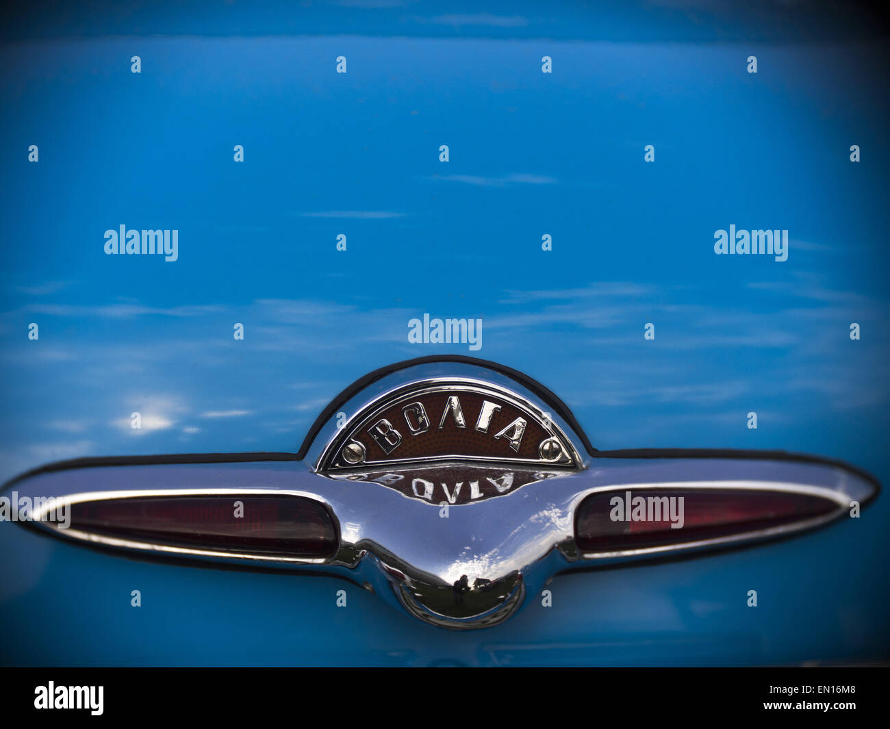 April 25, 2015 - Emblem on the trunk of the car ''Volga'' GAZ-21 -- The ...