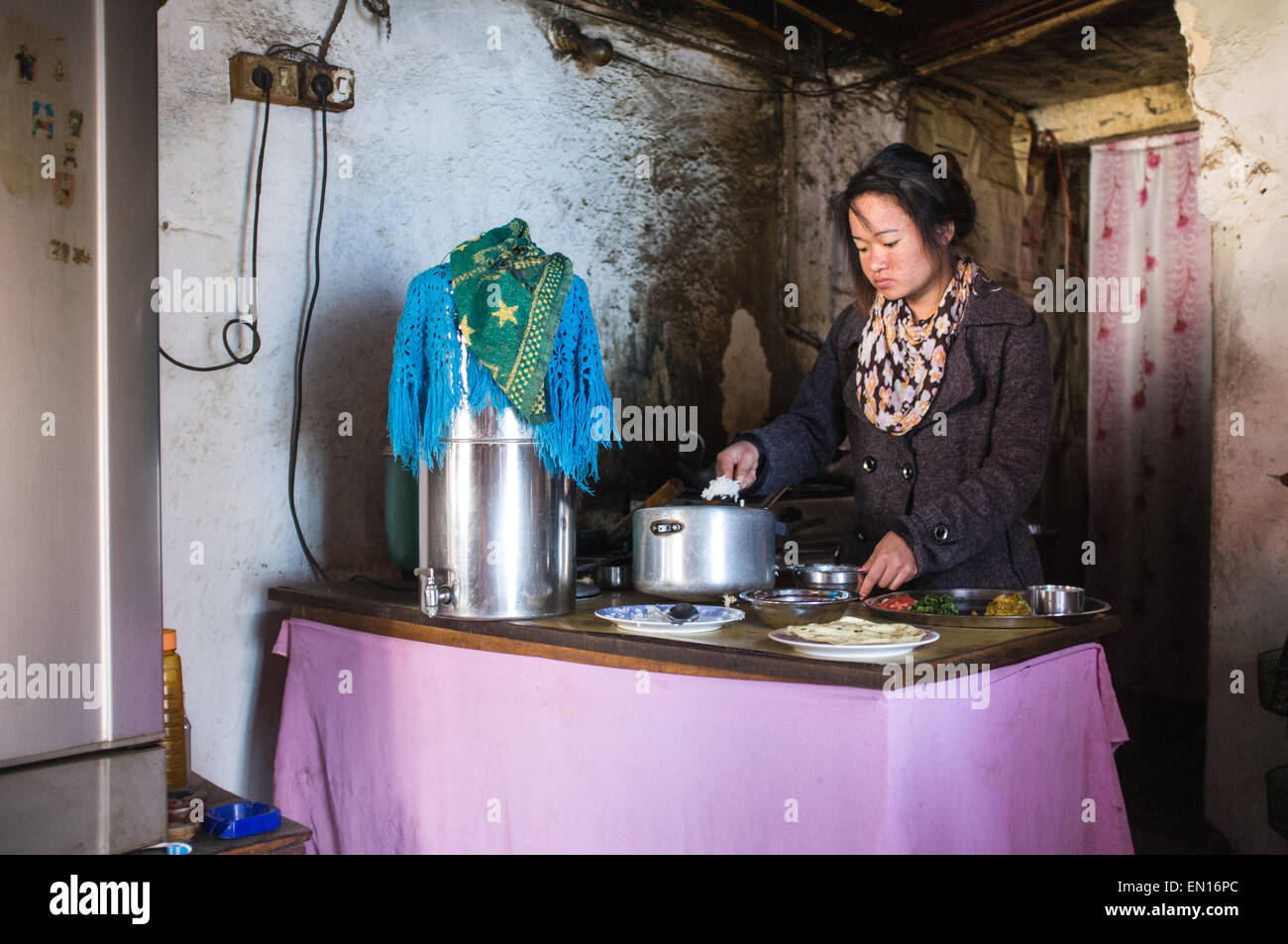 Nepali kitchen hi-res stock photography and images - Alamy