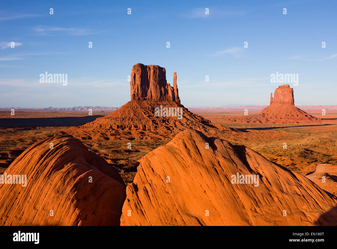 Monument Valley at sunset Stock Photo - Alamy