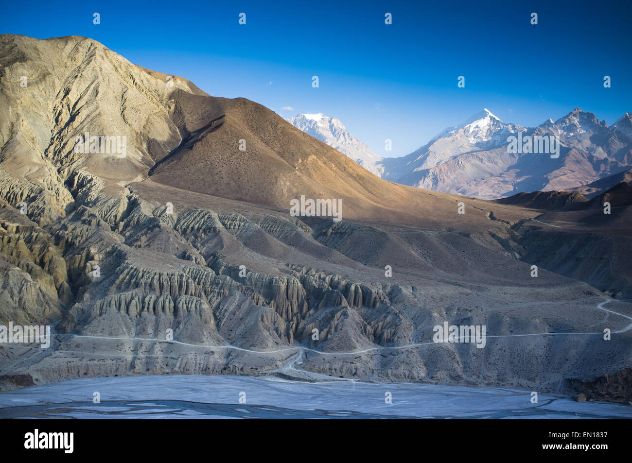 A mountainous view of Lower Mustang, Nepal Stock Photo - Alamy
