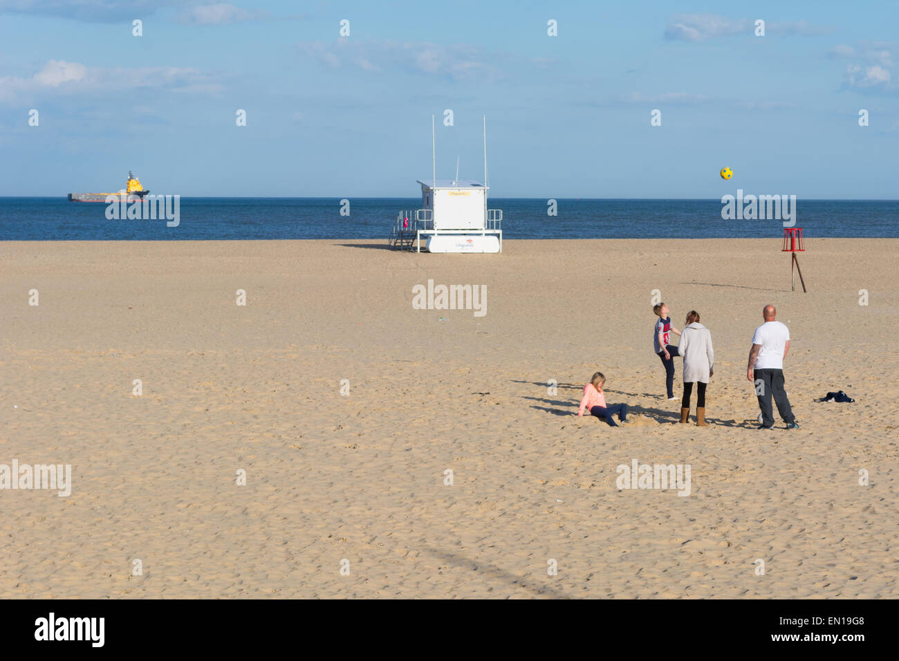 Gorleston beach norfolk hi-res stock photography and images - Alamy