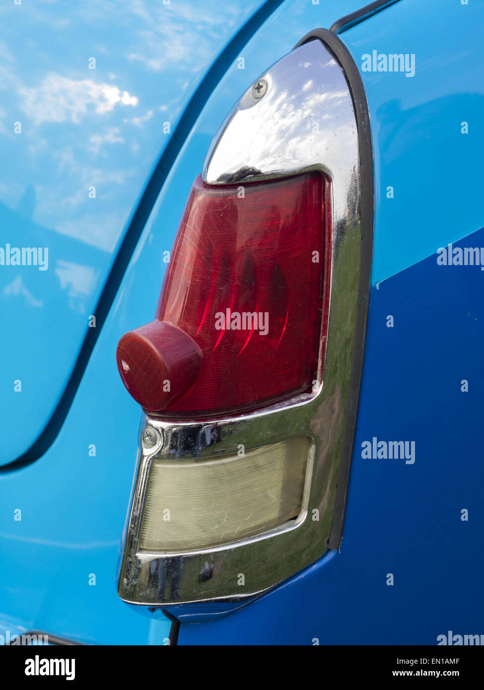 April 25, 2015 - Back lights of the car ''Volga'' GAZ-21 -- The Retro ...