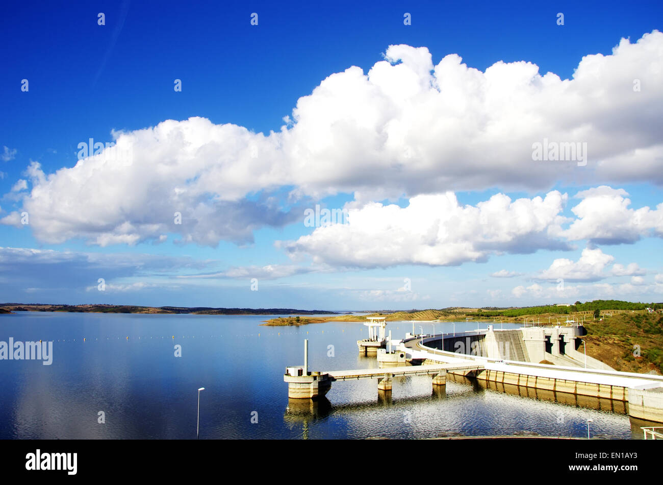 Alqueva dam hi-res stock photography and images - Alamy
