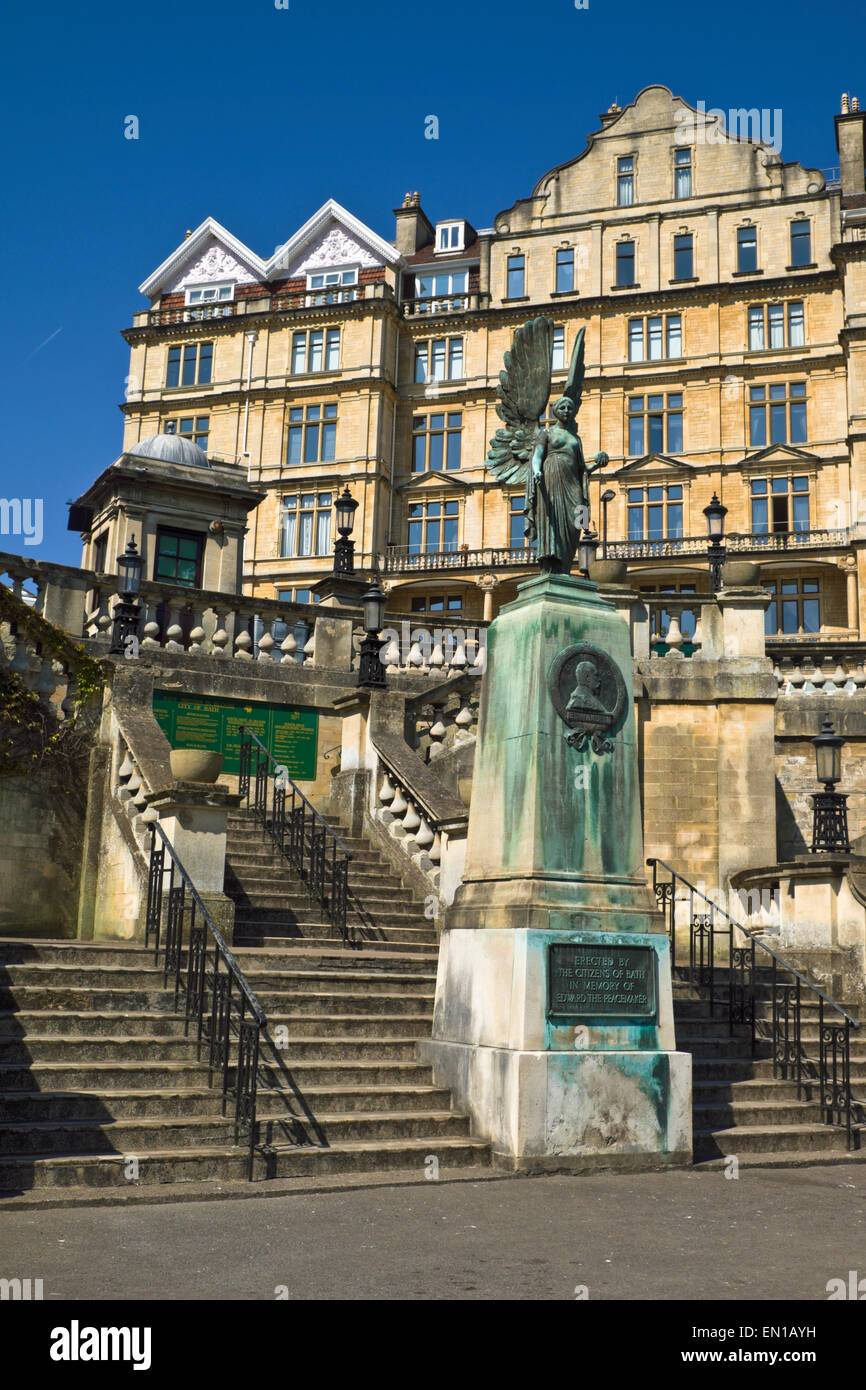 North parade bath hi-res stock photography and images - Alamy