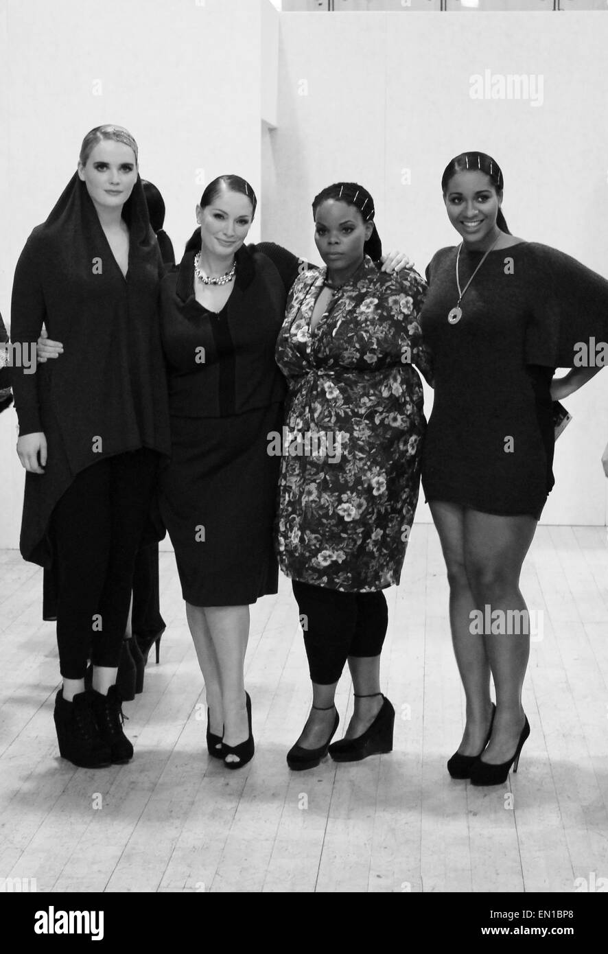 Plus size models hi-res stock photography and images - Alamy