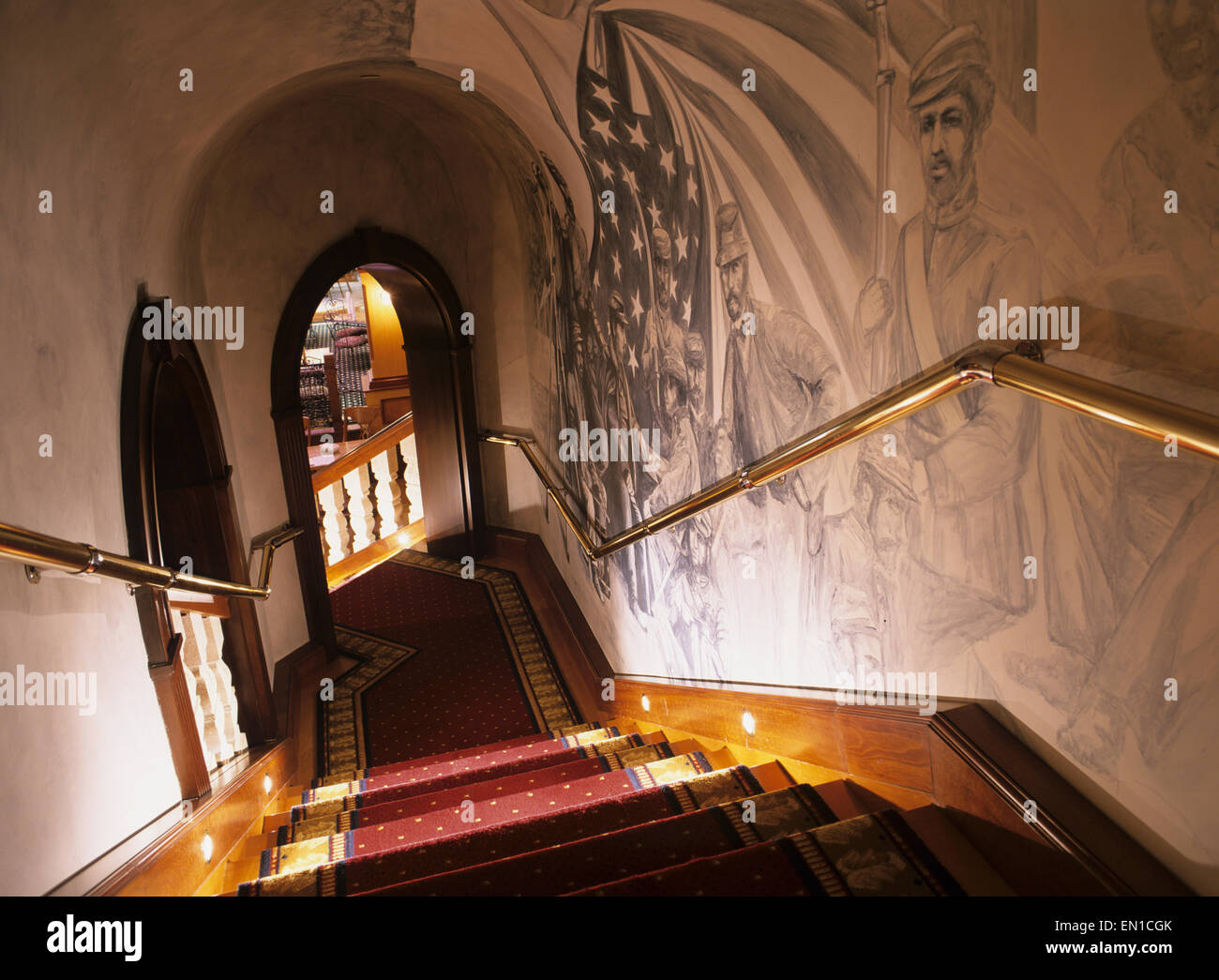 Stairs leading to basement with American War of Independence Mural ...