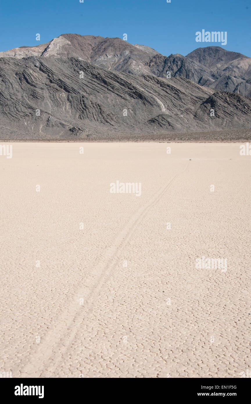 Racetrack Playa - Death Valley National Park Stock Photo - Alamy