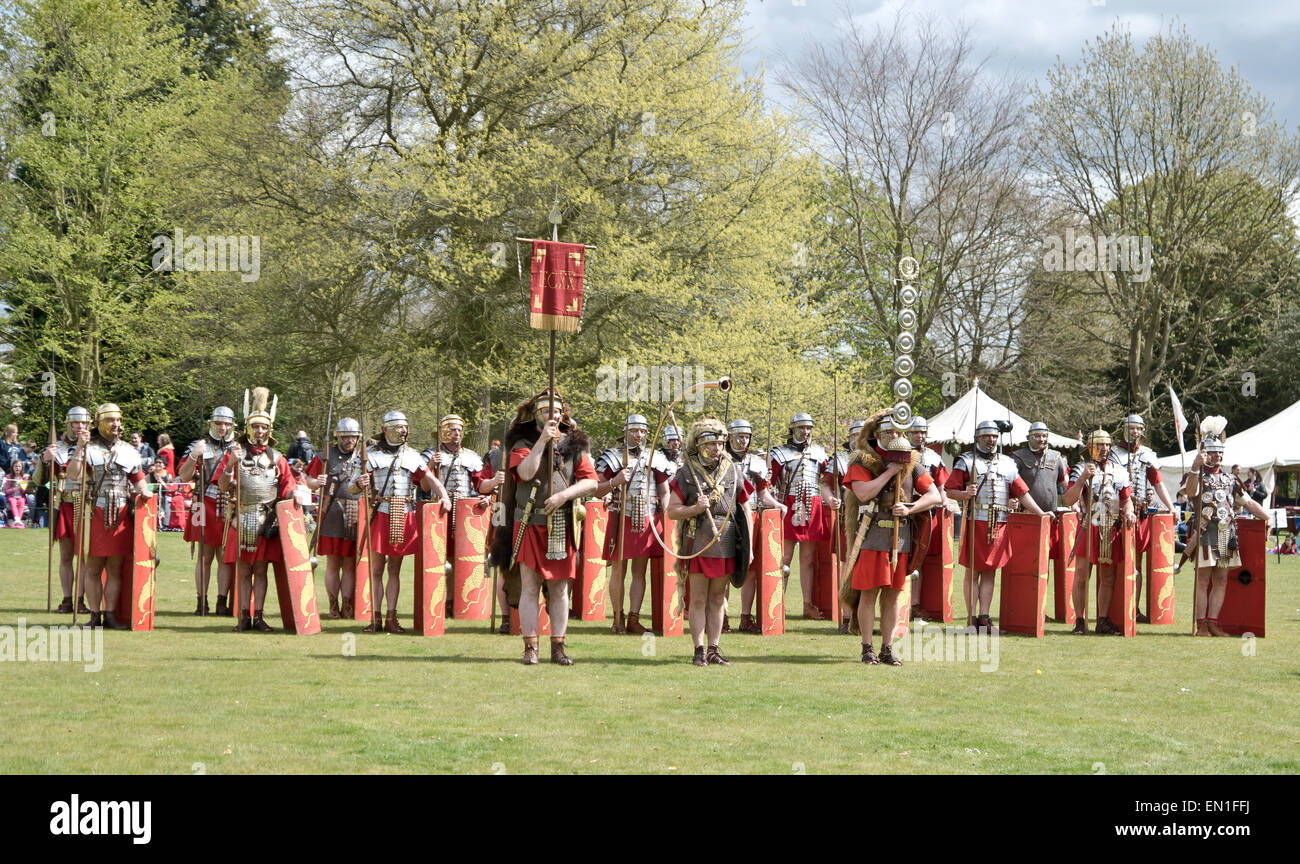 Roman soldiers from the Ermine street guard on display. Credit: Scott ...
