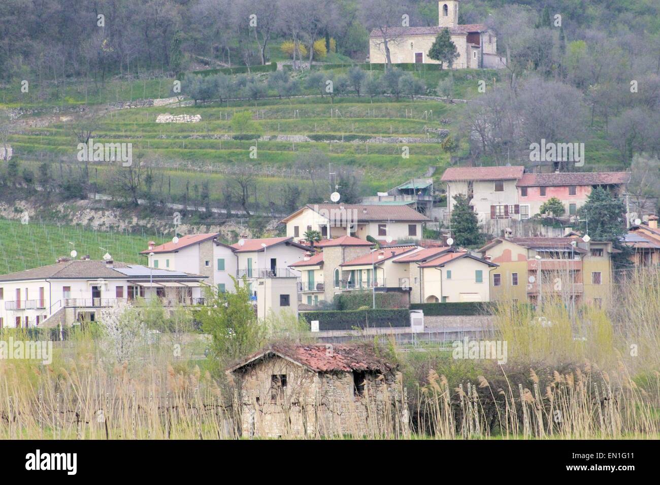 Hillside urban hi-res stock photography and images - Alamy