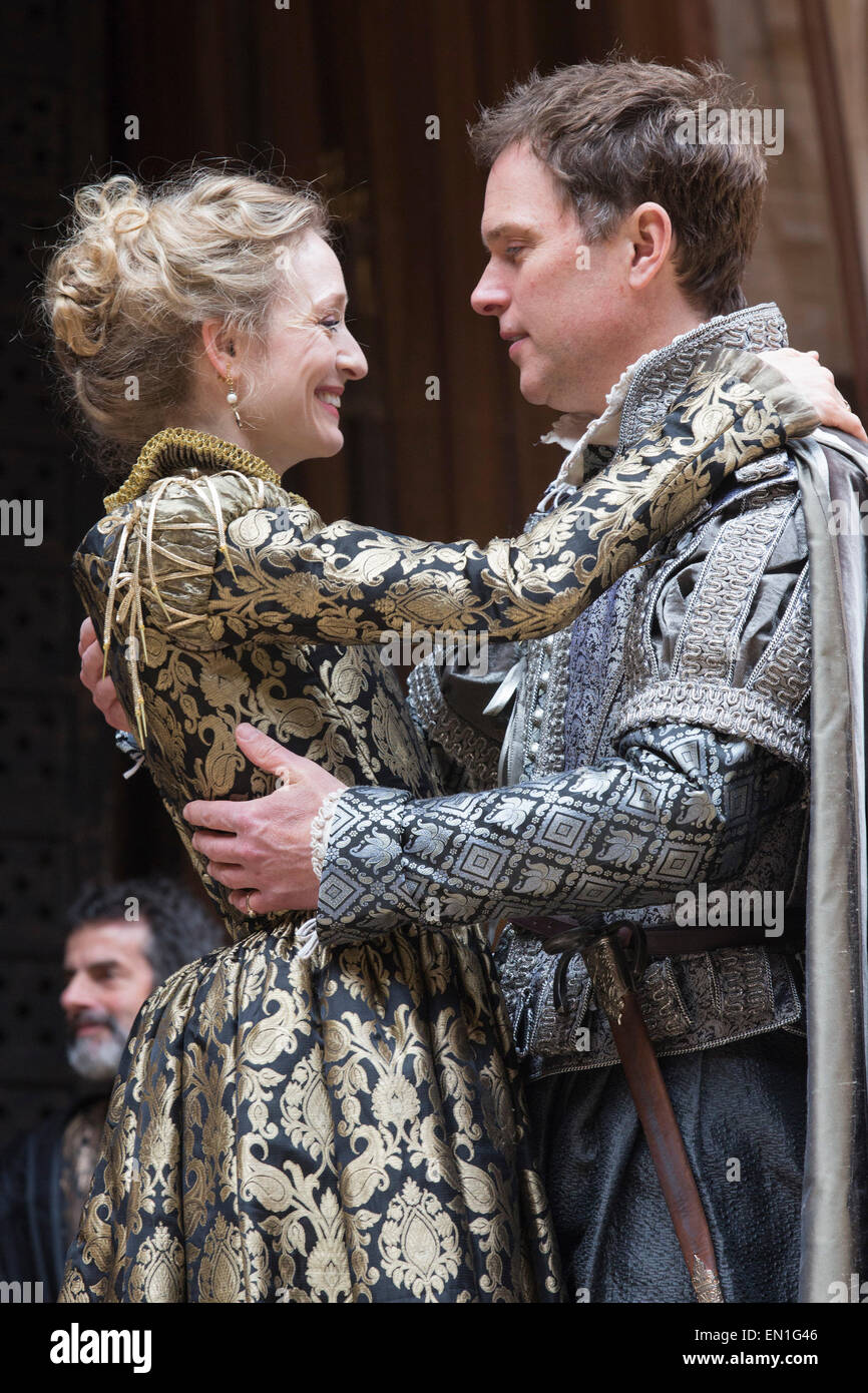 London, UK. 25 April 2015. Rachel Pickup as Portia and Daniel Lapaine ...