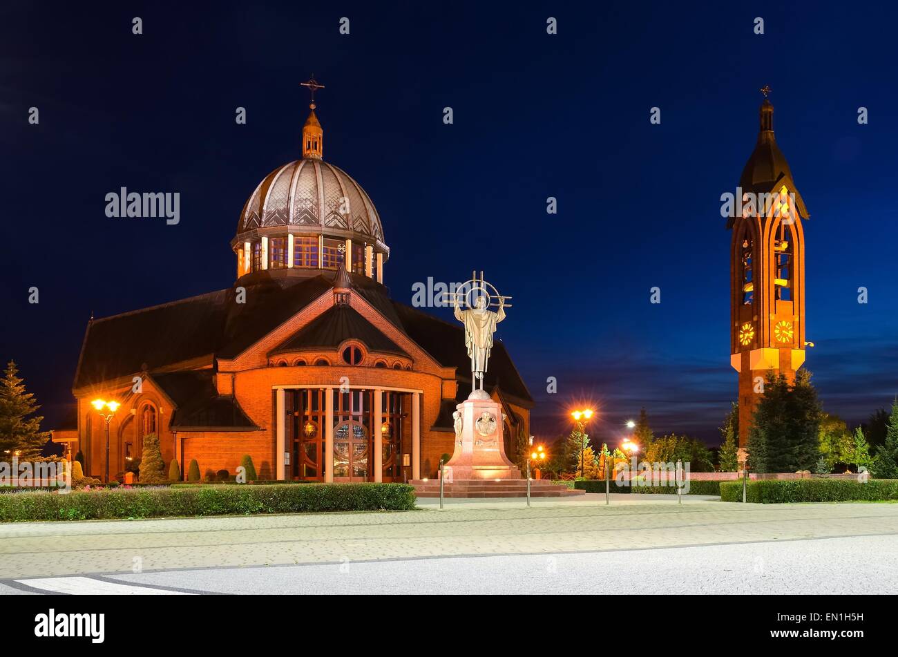 Church temple hi-res stock photography and images - Alamy