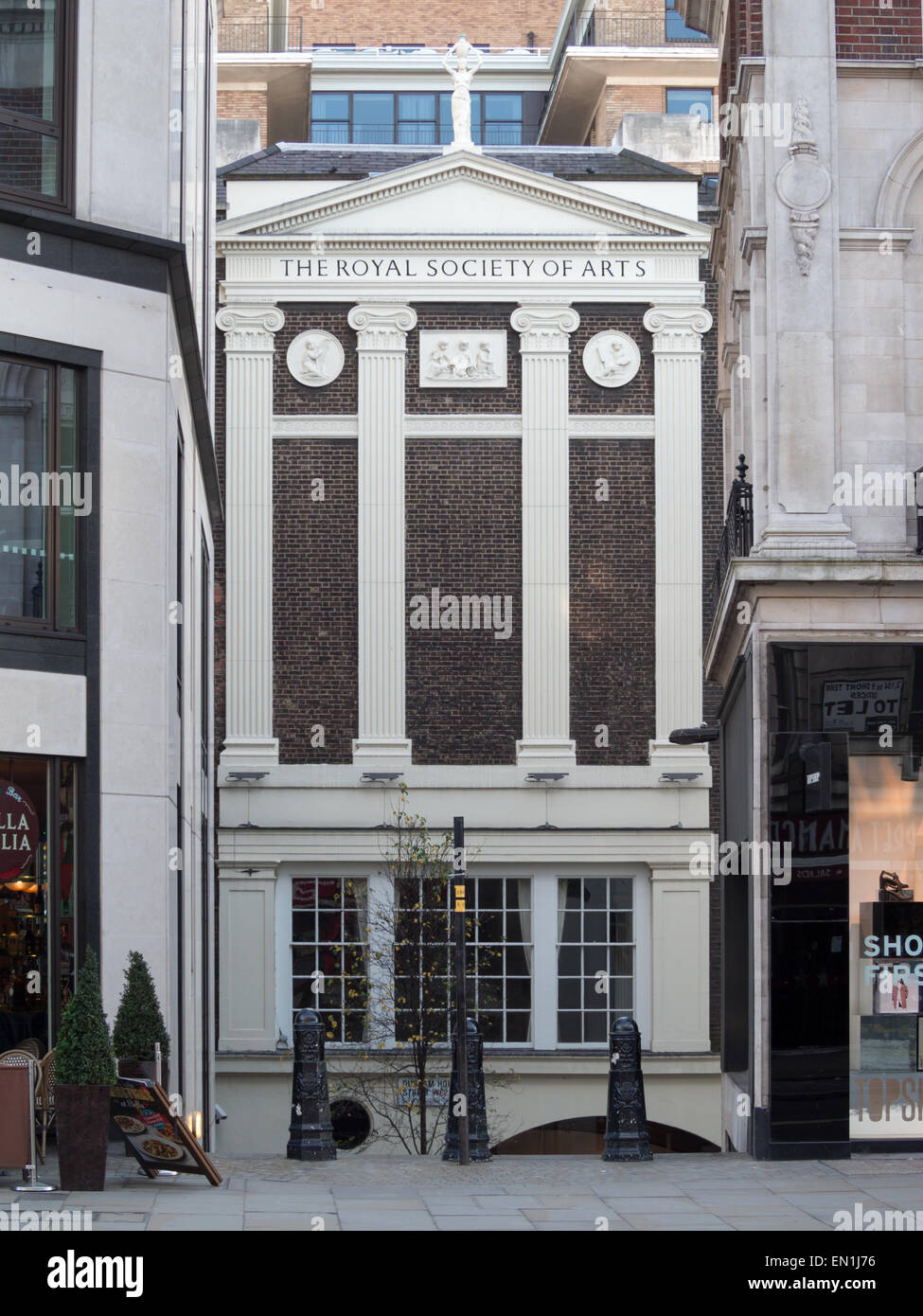 The Royal Society of Arts building facade, London Stock Photo - Alamy