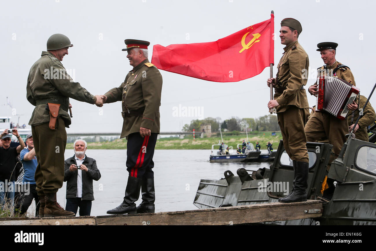 Elbe day anniversary hi-res stock photography and images - Alamy