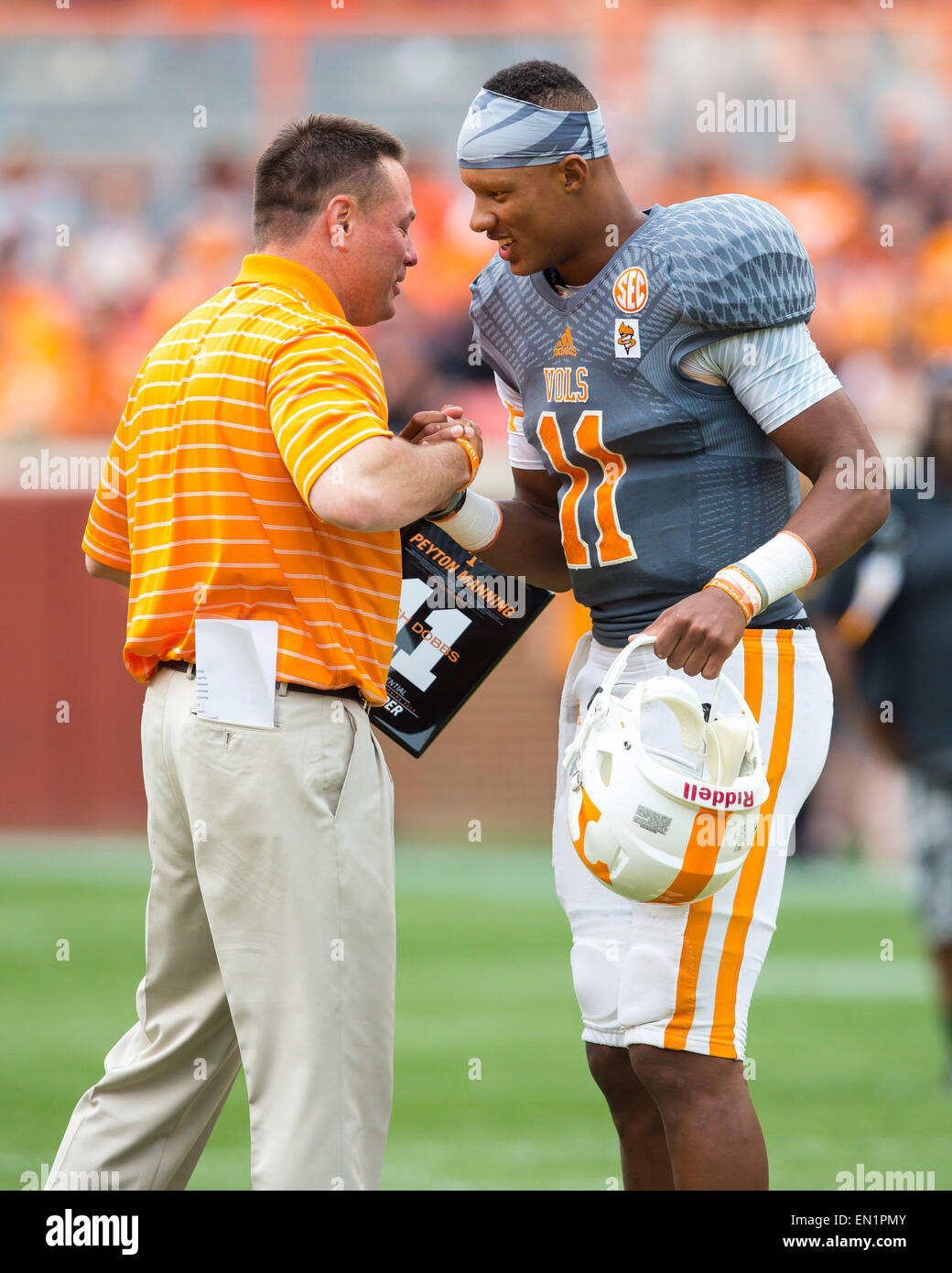Head coach butch jones hi-res stock photography and images - Alamy