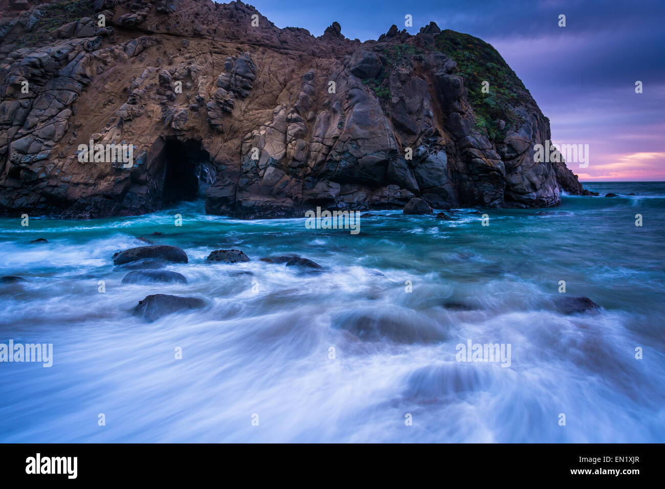 Keyhole beach hi-res stock photography and images - Alamy
