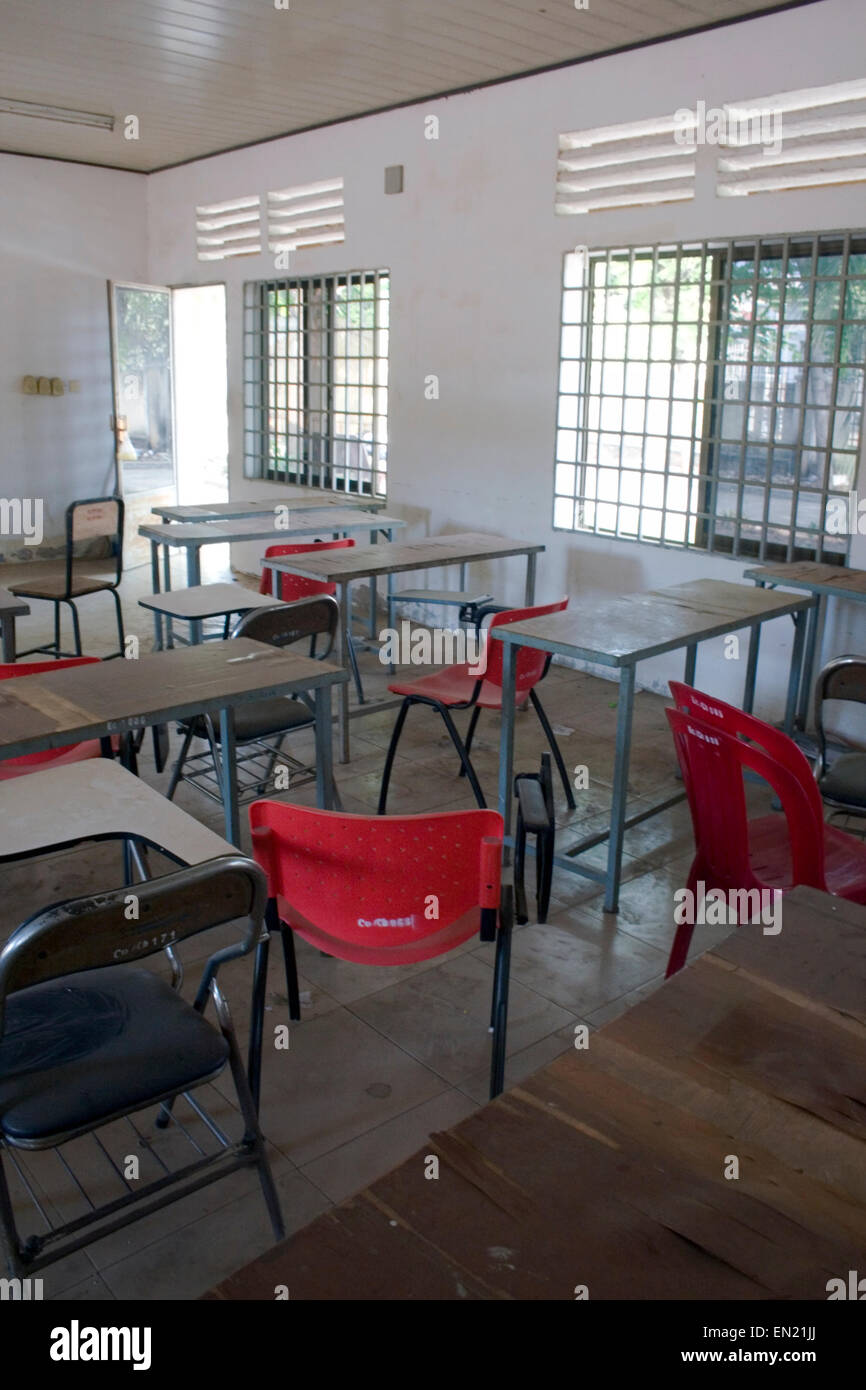 Disorganized hi-res stock photography and images - Alamy