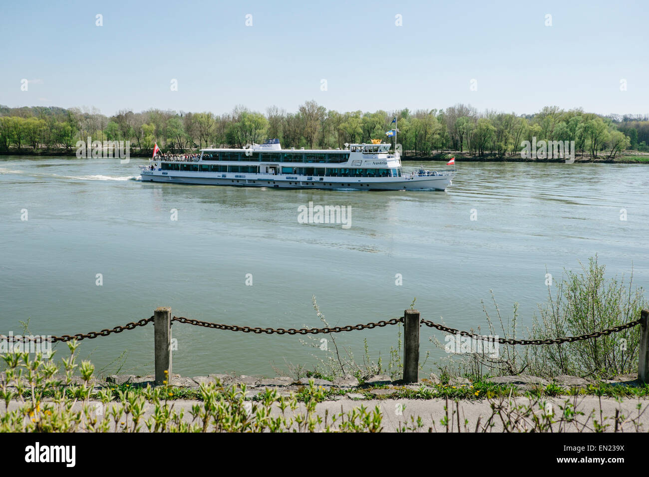 Danube ship hi-res stock photography and images - Alamy