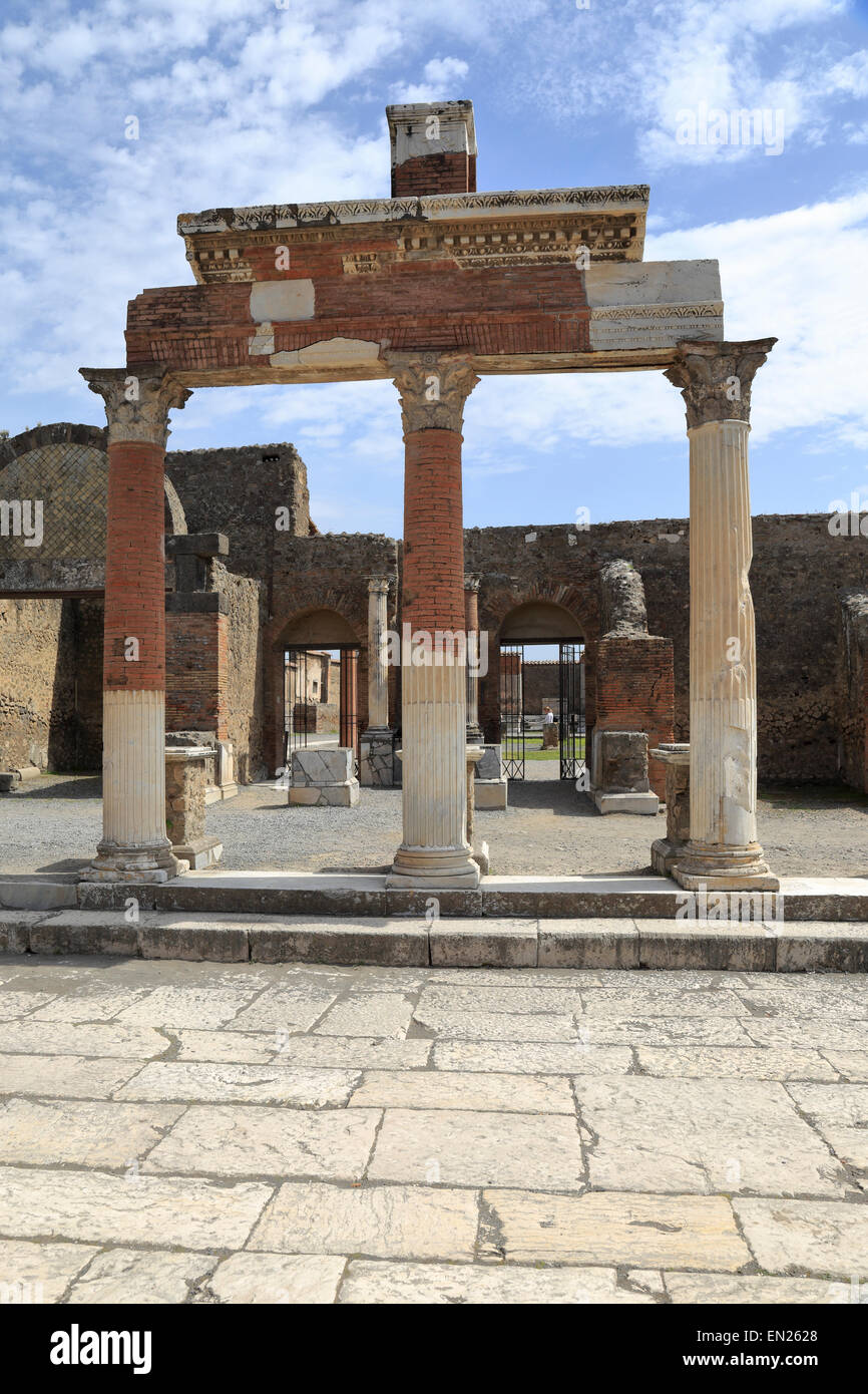 Pompeii macellum hi-res stock photography and images - Alamy