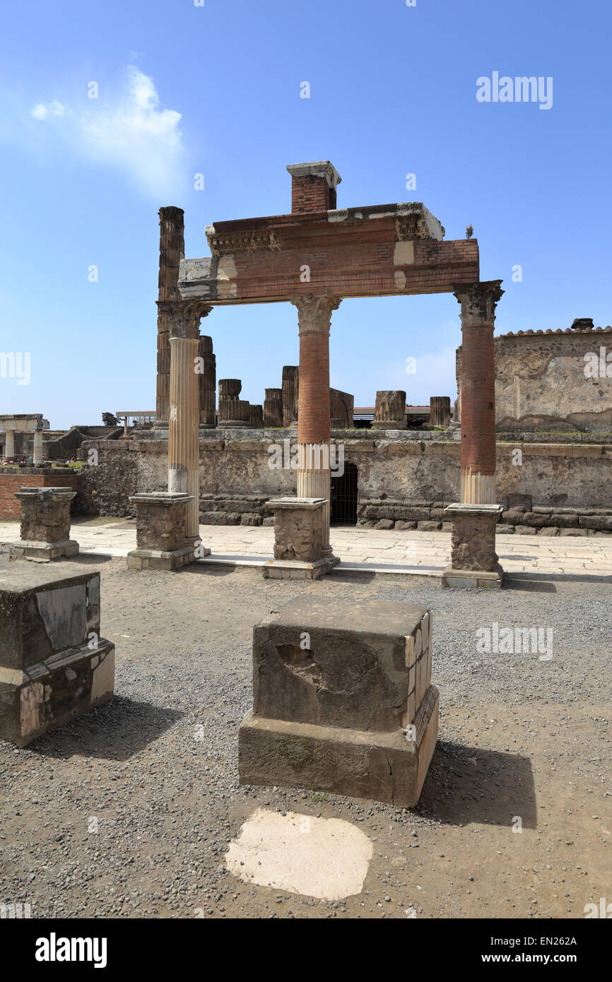 Macellum hi-res stock photography and images - Alamy